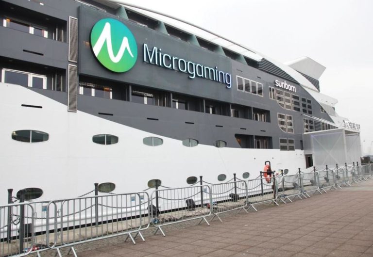 Microgaming Stand at ICE Totalling Gaming Exhibition | Blackout
