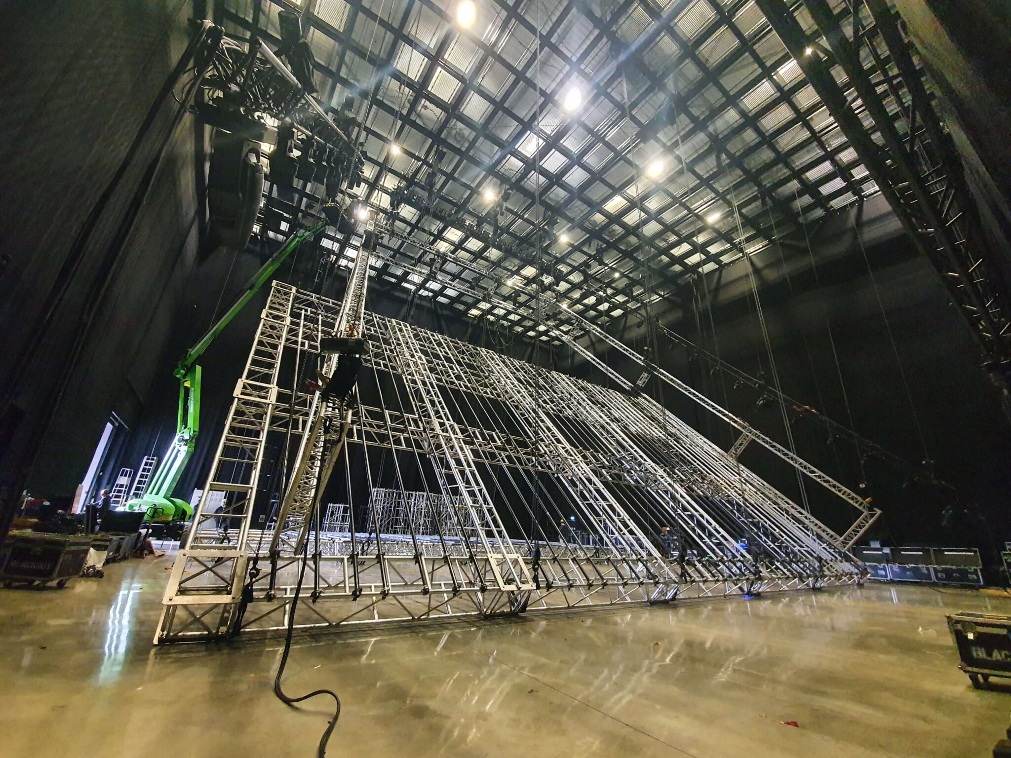 Red Bull Giant Pinball Machine | Blackout