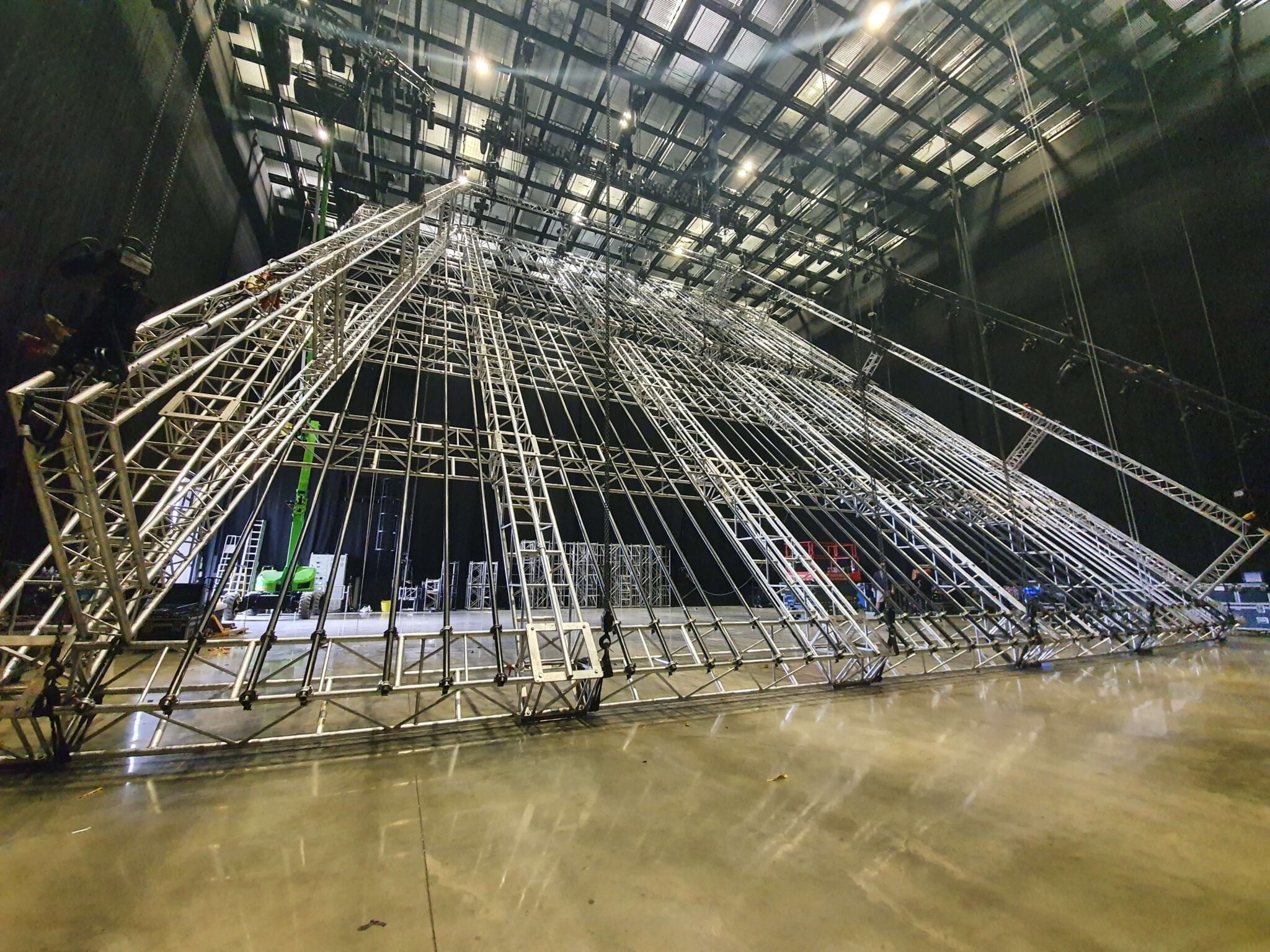 Red Bull Giant Pinball Machine | Blackout